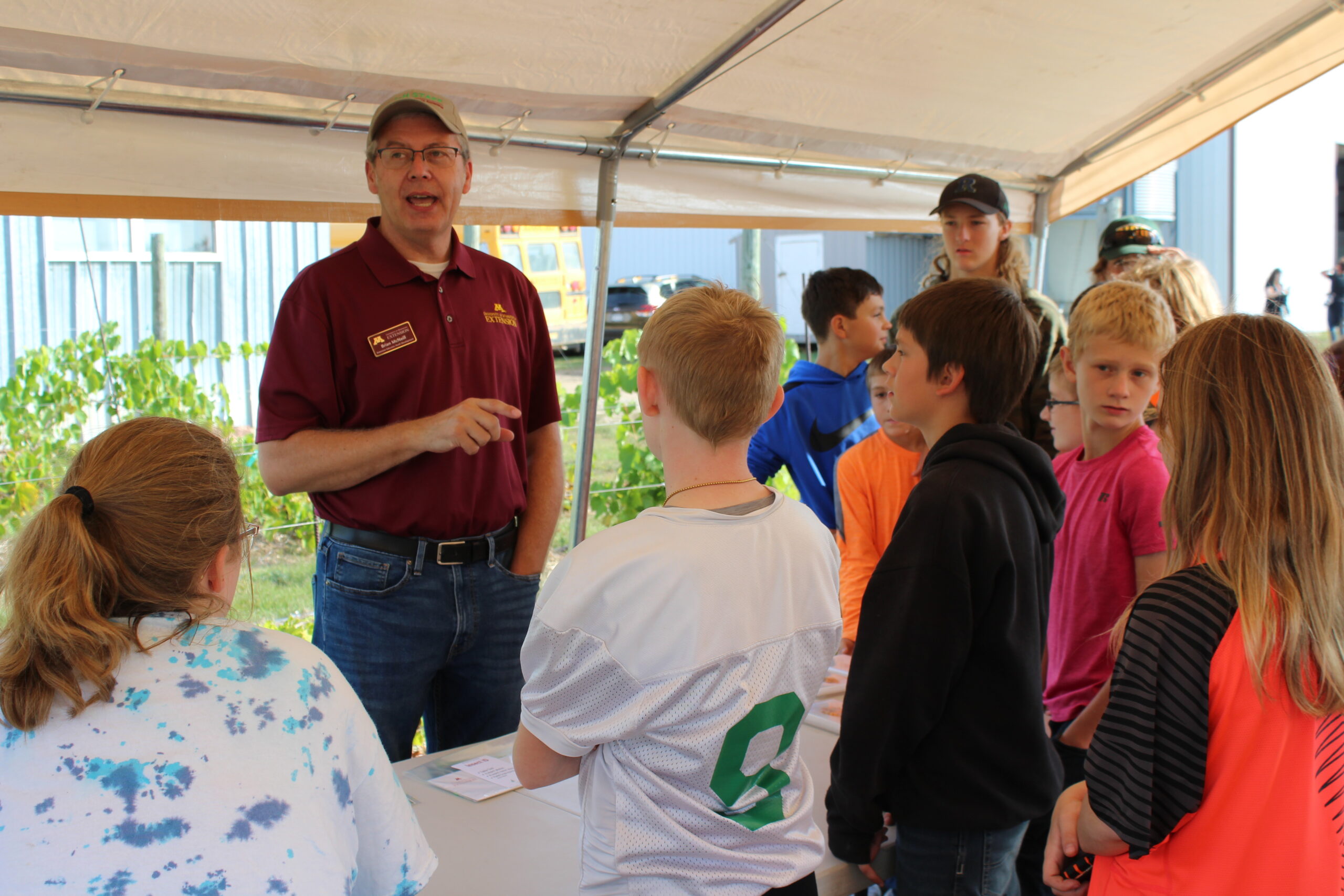 A.C.R.E. Days Gives Students On-Farm Learning Experience - AgCentric